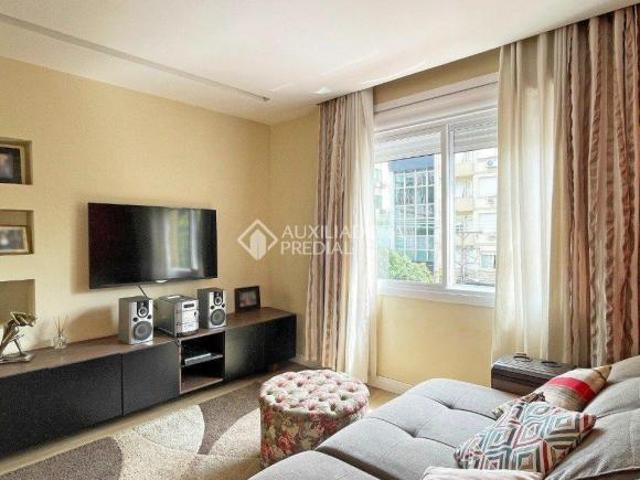 Apartamento de andar inteiro no Floresta