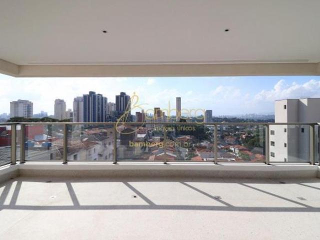 Apartamento de andar inteiro Planta única