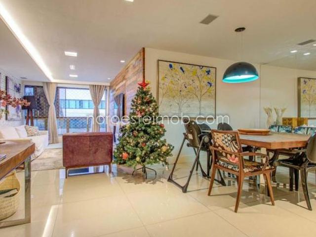 Apartamento de canto quadra 100% consolidada
