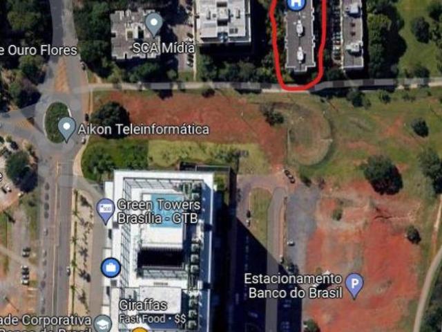 Apartamento de Canto Reformado Semi Mobiliado – SQN 402