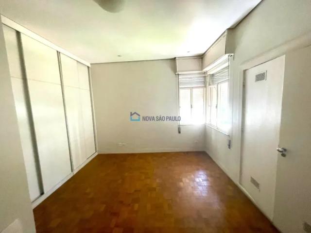 Apartamento de Charme Histórico no Condomínio Rampa do Túnel perto da Paulista!