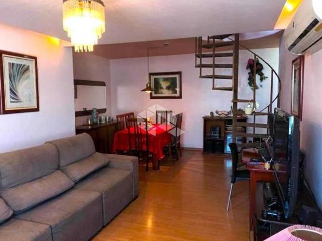 Apartamento de Cobertura com 03 dormitórios e 02 vgas cobertas no Bairro Santo Antonio