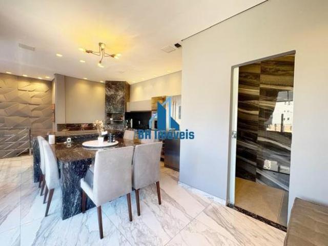 Apartamento de Cobertura à venda no bairro Santa Rosa Belo Horizonte/MG