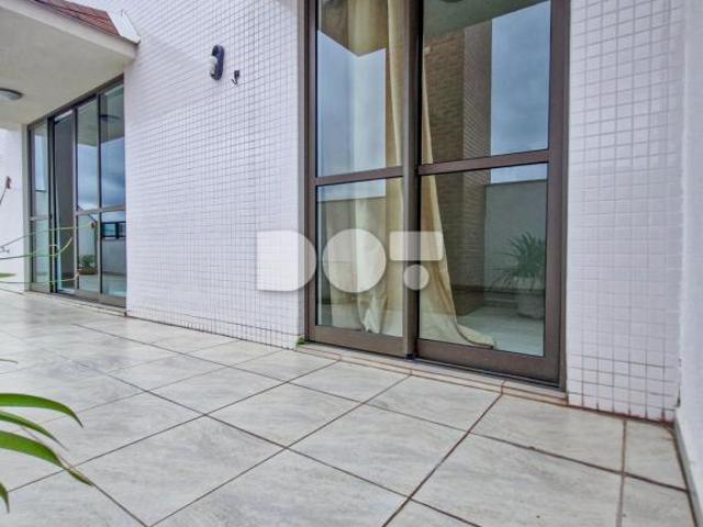 apartamento de cobertura a poucos passos do JArdim