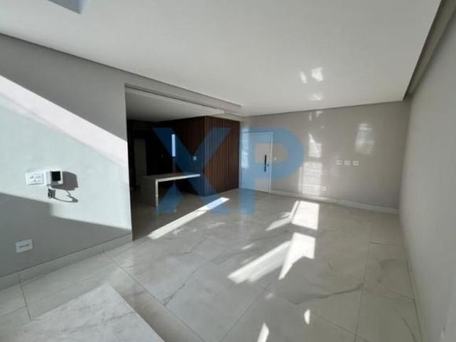 Apartamento de Cobertura Alto Padrão no Centro de Divinópolis MG: 3 quartos, 3 suítes, 3 salas, 2 ba