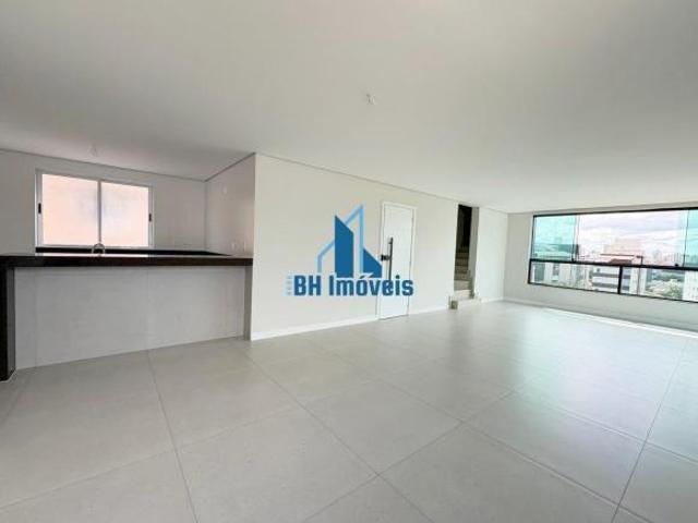 Apartamento de Cobertura duplex com 5 quartos, 3 suítes e 3 vagas no bairro Castelo Belo Horizonte
