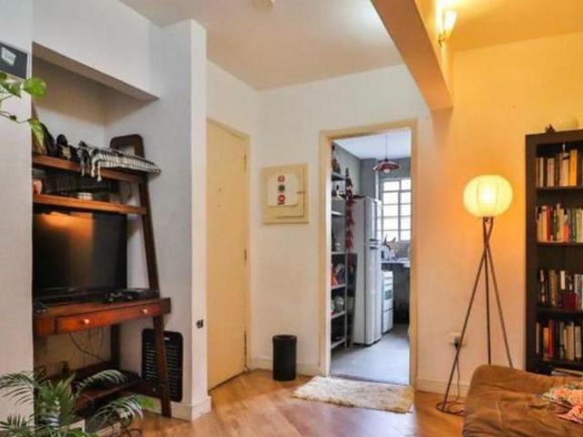 Apartamento de Design: Conforto e Praticidade em Localização Central
