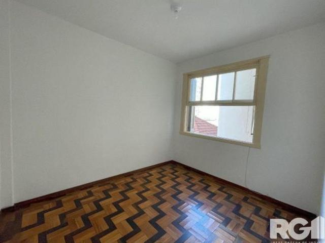 Apartamento de dois dormitórios na Cidade Baixa