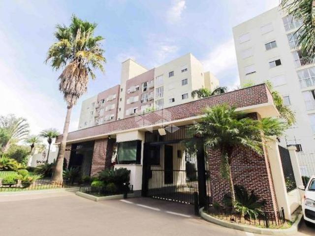 Apartamento de dois dormitórios, com vaga de garagem e piscina, mobiliado