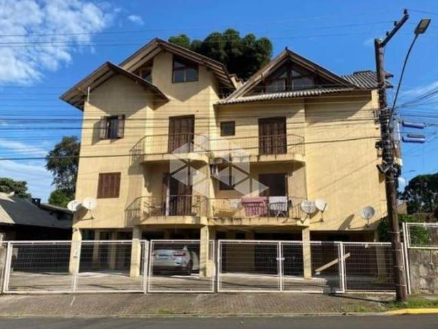 Apartamento de dois dormitórios em Canela