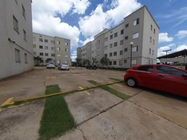apartamento de dois dormitórios próximo a Unicep
