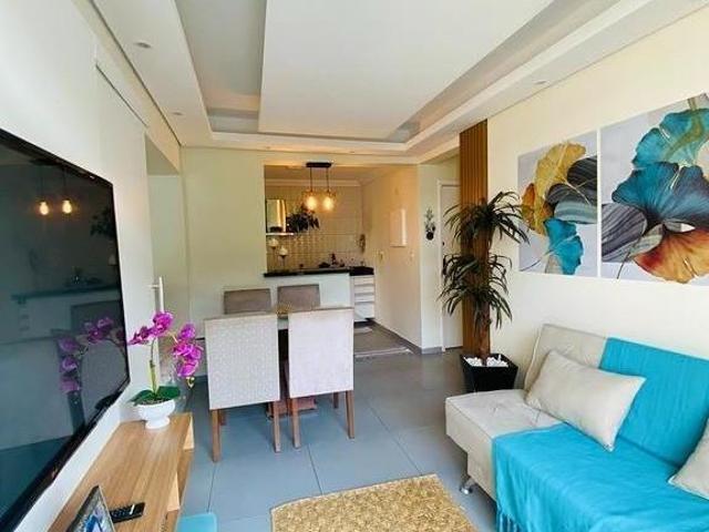 Apartamento de dois quartos a venda em Guaruja