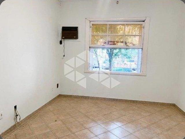 Apartamento de dois quartos no bairro Cidade Baixa