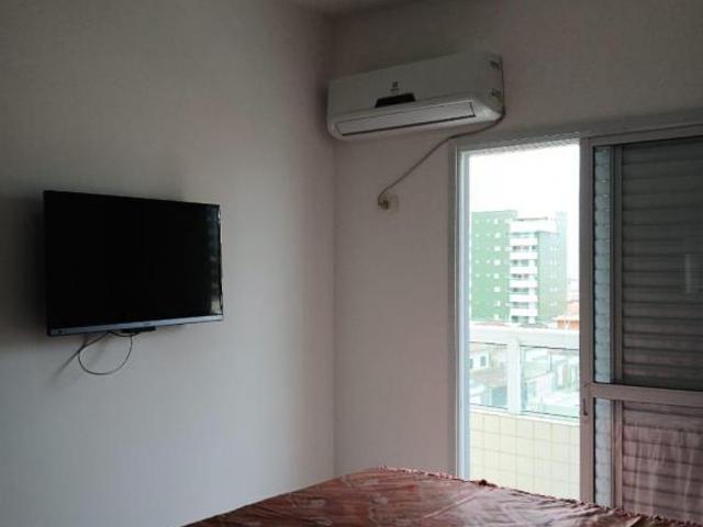 APARTAMENTO DE DOIS QUARTOS SENDO UMA SUITE TERRAÇO COM CHURRASQUEIRA