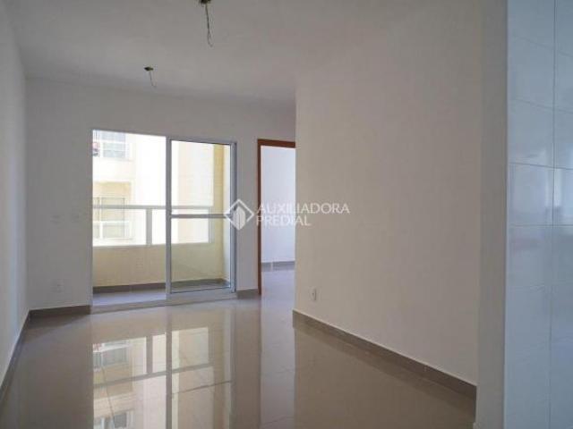 Apartamento de dois quartos Rubem Berta
