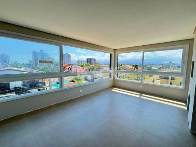Apartamento de esquina com 02 dormitórios no Topázio