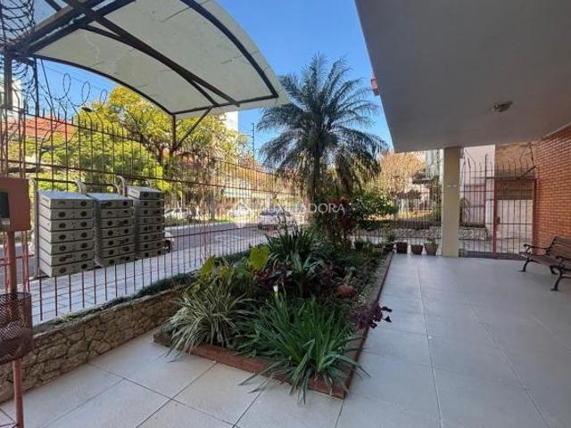Apartamento de frente 3 dormitórios dependência de empregada