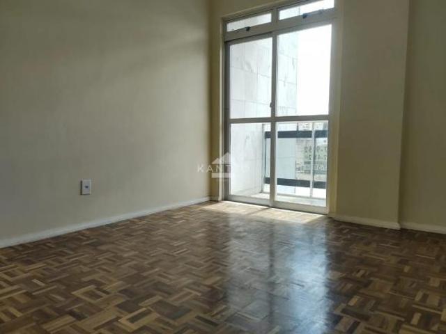 APARTAMENTO DE FRENTE 03 QUARTOS SUÍTE E ELEVADOR NO SÃO MATEUS