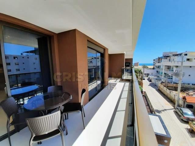 APARTAMENTO DE FRENTE COM PISCINA LOCALIZADO A 170 METROS DA PRAIA DE BOMBAS 016