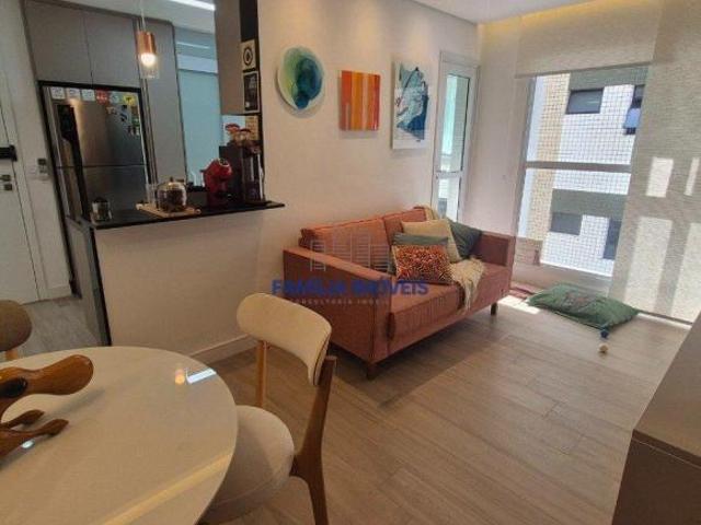 Apartamento de frente à venda 2 suítes Aparecida Santos SP