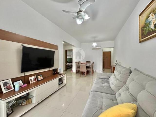 Apartamento de frente à venda no bairro da Pompéia