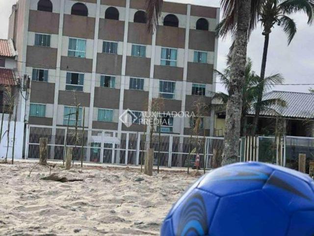Apartamento de frente a praia em Matinhos/PR