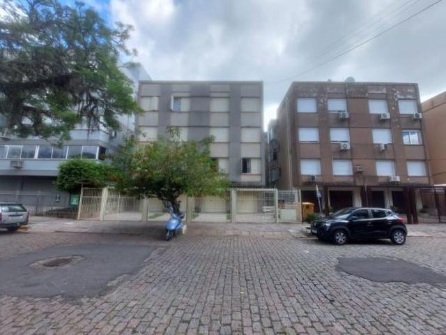APARTAMENTO DE FRENTE SOL NASCENTE COM 2 QUARTOS AMPLAS PEÇAS 67 M2 EM EDIFÍC