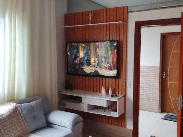 APARTAMENTO DE FRENTE, PRIMEIRO ANDAR, MOBILIADO