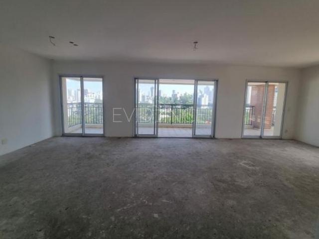 Apartamento de Luxo na Mooca 224m² | 4 Suítes | Torre Única | Vista Panorâmica | Lazer Completo