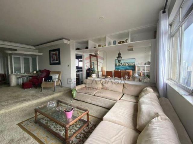 Apartamento de Luxo na Avenida Paes de Barros com Piscina Aquecida e Quadra de Tênis