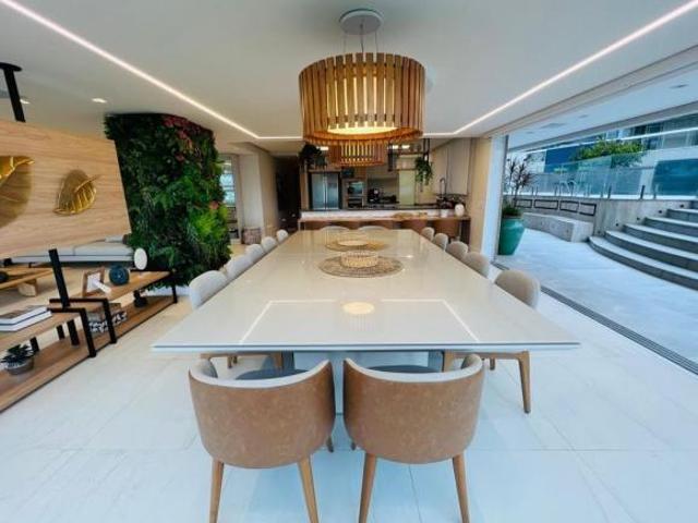 Apartamento de Luxo na Riviera de São Lourenço