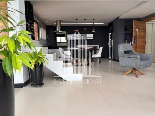 Apartamento de luxo na Vila Andrade: 3 suítes, 3 salas, 5 banheiros, 4 vagas, 184m² São Paulo SP