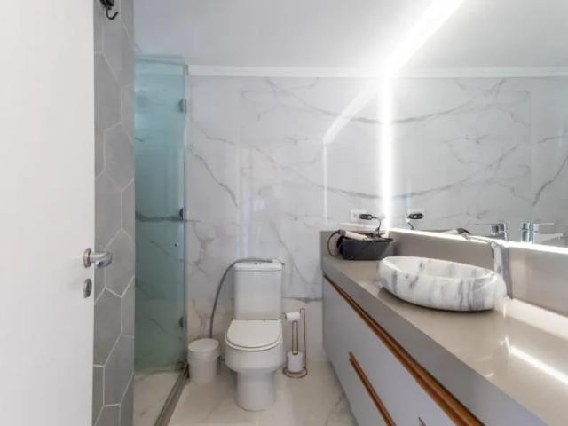 Apartamento de Luxo na Vila Olímpia 2 quartos, 2 suítes, 3 salas, 3 banheiros, 2 vagas de garagem