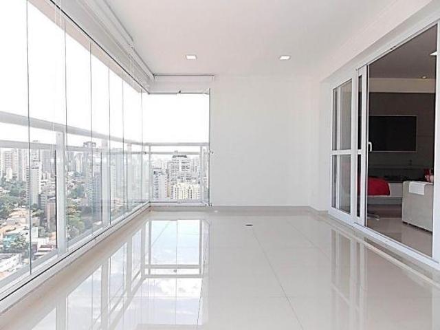 Apartamento de Luxo na Vila Mariana com 5 Quartos, 3 Suítes e 2 Vagas de Garagem em São Paulo SP!
