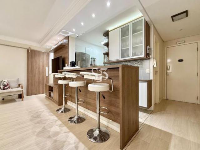 Apartamento de Luxo na Vila Progresso: 4 Quartos, 3 Suítes, 2 Vagas Aproveite essa oportunidade ún