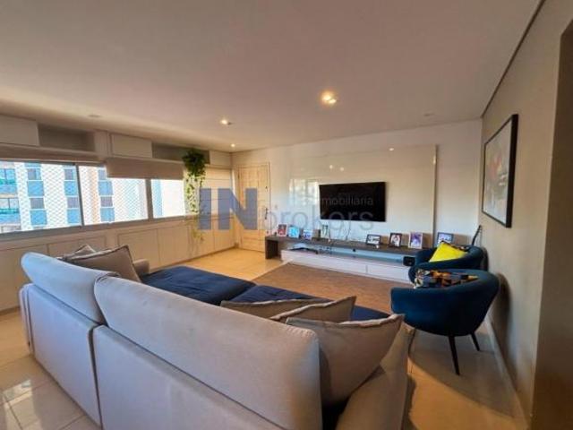 Apartamento de Luxo na Vila Virgínia: 4 Quartos, 2 Suítes, 2 Salas, 3 Banheiros, 2 Vagas de Garagem