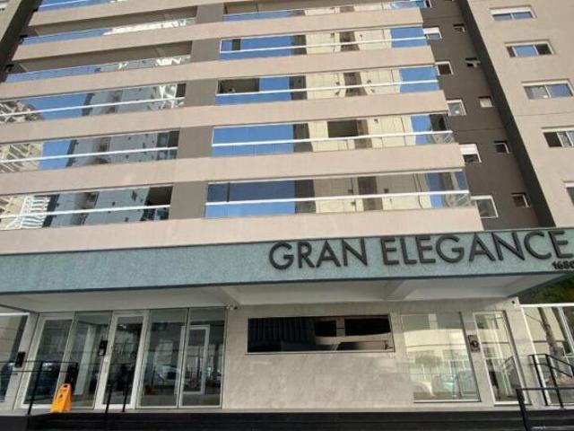 Apartamento de luxo no Bueno com 4 suítes e 3 vagas