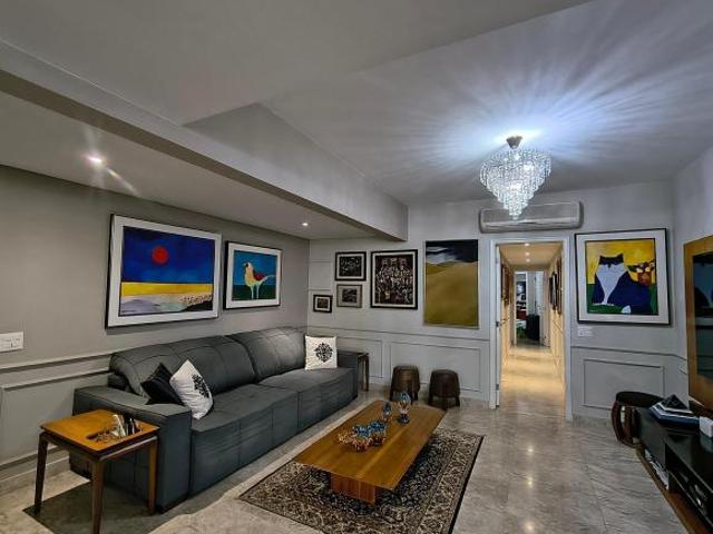 Apartamento de Luxo no Bairro do Boqueirão