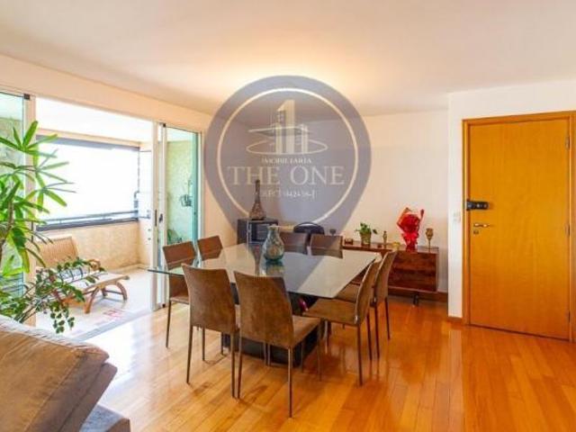 Apartamento de luxo no Brooklin Paulista: 3 quartos, 1 suíte, 2 salas, 4 banheiros, 3 vagas de garag