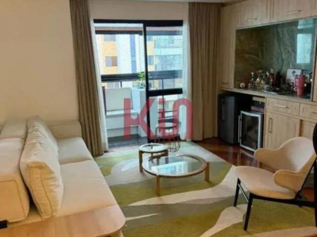 Apartamento de luxo no Brooklin Paulista: 3 quartos, 3 suítes, 4 banheiros e 3 vagas de garagem, 129