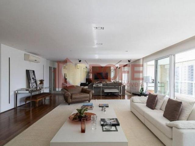 Apartamento de luxo no Campo Belo | 385 m² | 3 suítes | 5 vagas | Lazer Completo | Quadra de Tênis