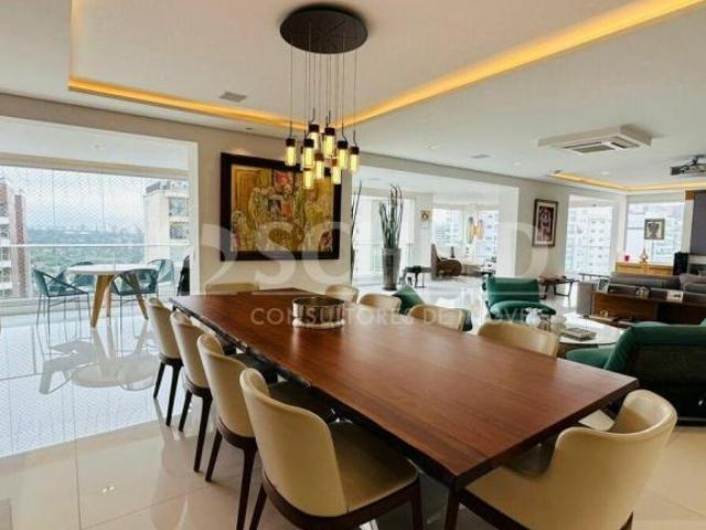 Apartamento de Luxo no Condomínio Sophistic do Campo Belo