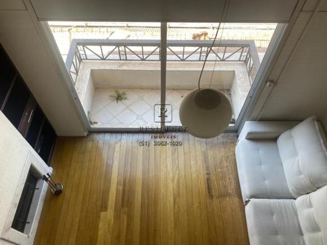 Apartamento de Luxo no Coração de Porto Alegre 1 Quarto, 1 Suíte, 2 Salas, 2 Banheiros, 2 Vagas de