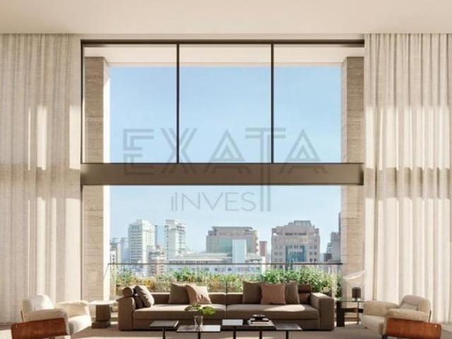 Apartamento de Luxo no Itaim Bibi: 3 Quartos, 3 Suítes, 5 Salas, 5 Banheiros, 3 Vagas São Paulo SP