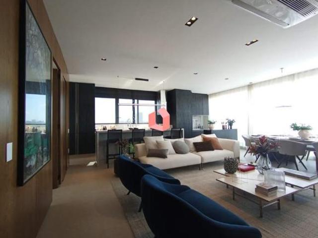 [Apartamento de Luxo no Itaim Bibi SP]