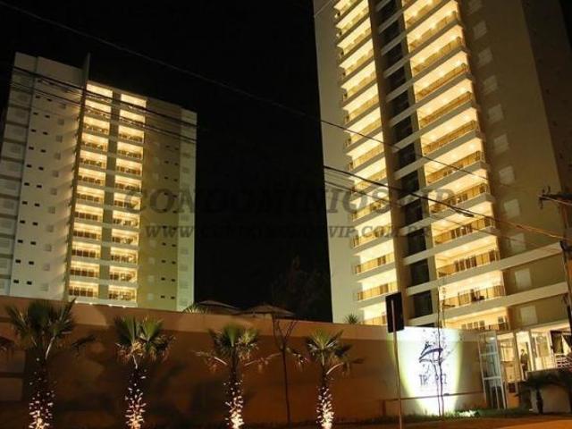 Apartamento de Luxo no Parque Campolim: 3 quartos, 3 suítes, 4 banheiros e 3 vagas de garagem! Venha