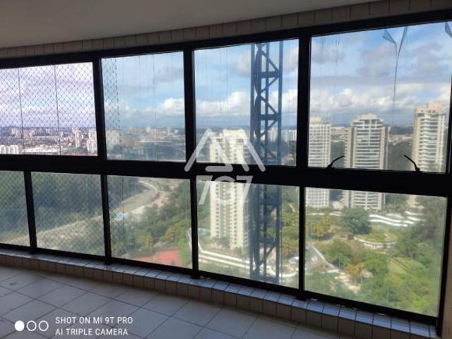 APARTAMENTO DE LUXO NO VILLAGGIO PANAMBY: 192m², 4 suítes