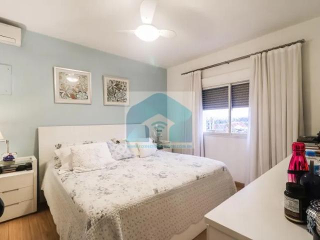 Apartamento de Luxo à Venda? 300m² de Conforto no Coração do Bairro