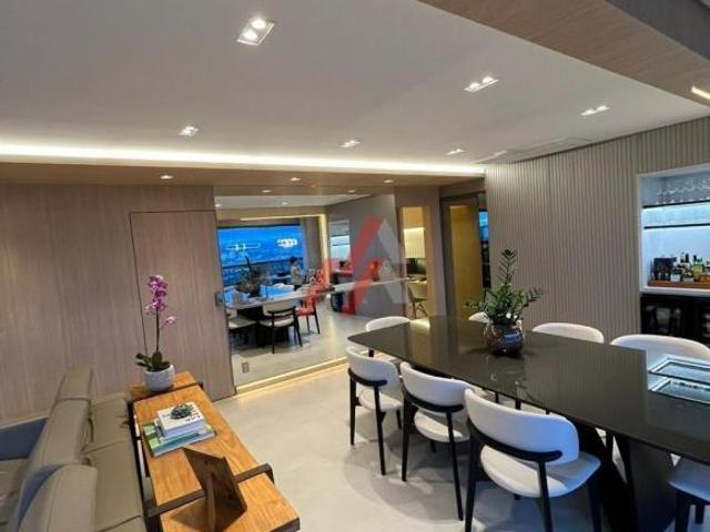 Apartamento de Luxo à Venda em Barueri SP, Sítio Tamboré Alphaville: 3 Quartos, 3 Suítes, 5 Banheiro