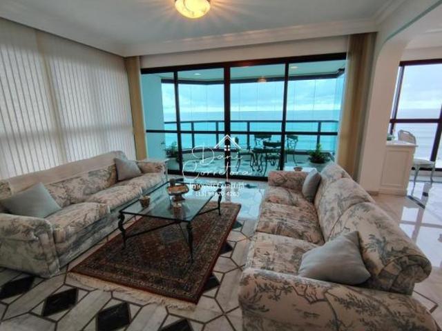 Apartamento de luxo à venda em Guarujá SP, no bairro Pitangueiras com lazer: 3 quartos, 3 suítes, 2